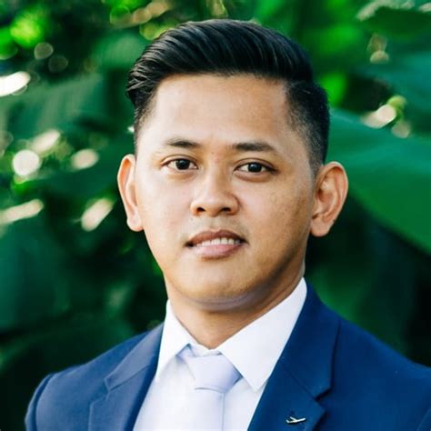 Ryan Peji Lagermitarbeiter General Logistics Systems Germany Xing