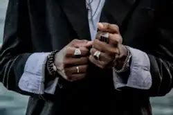 Where Do Cufflinks Go On A Tux 5 Tips For Luxury Tuxedo Etiquette Illicium London