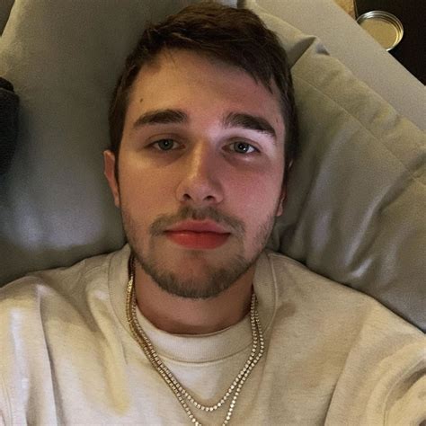 Details About Christopher Comstock Aka Dj Marshmello Wiki