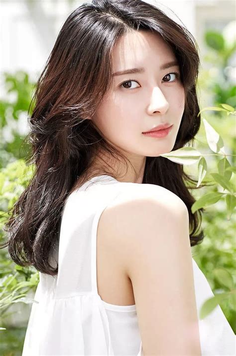 权娜拉 她被称为 女团性感标杆” 非常男人manvery