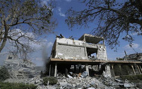 Las Imágenes Que Dejó El Bombardeo De Eeuu Francia Y Reino Unido En