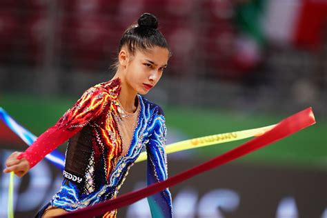 Sofia Raffaeli Entra Nella Storia è La Nuova Campionessa Mondiale All