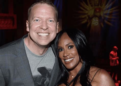 Gary Owens Estranged Wife Kenya Duke Puts His Alleged Mistress On