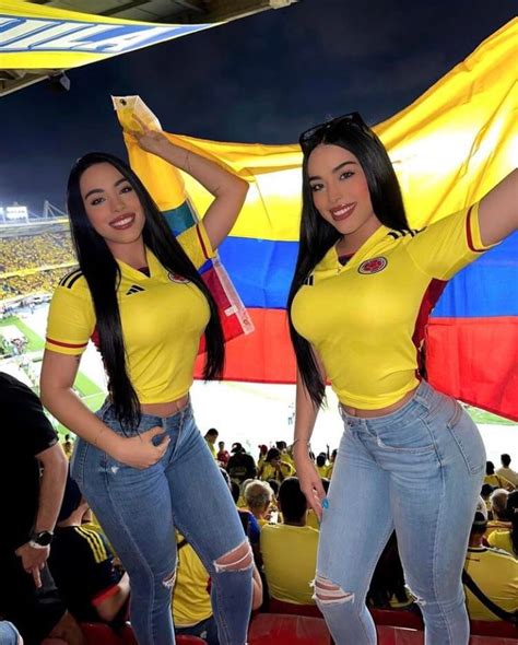 Busty Latina Twins R2busty2hide