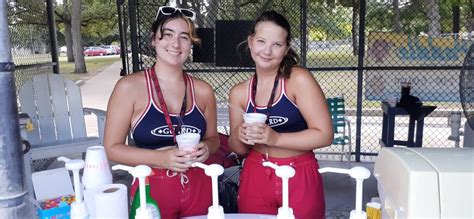 Jester Park Pool Water Volleyball Tournament Makes A Splash News