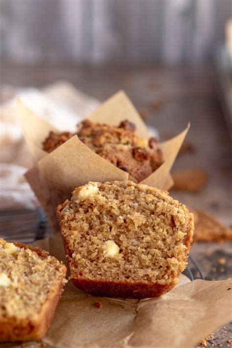 Biscoff Muffins With White Chocolate Chips Simple 1 Bowl Muffins