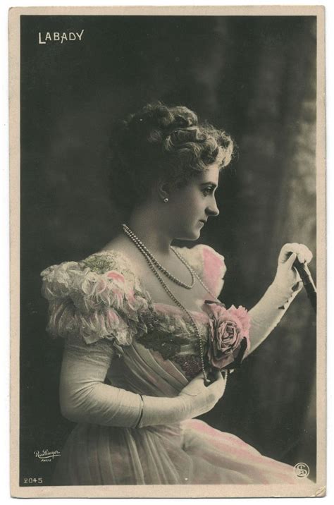 Labady Marguerite Sip 2045 Photo Reutlinger