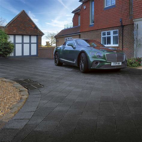 Infinito Textured Black 60 Mm Premium Block Paving Driveway Block