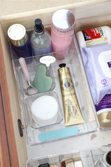 Neat And Organized Nightstand Neat House Sweet Home