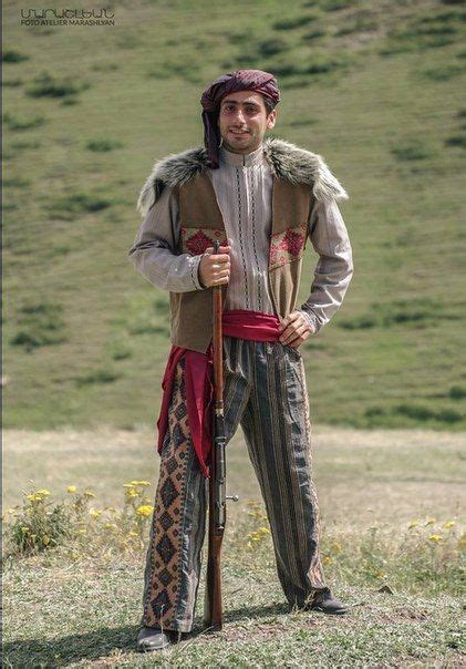 Տարազ Armenian National Clothing Taraz Foto Atelier Marshalyan