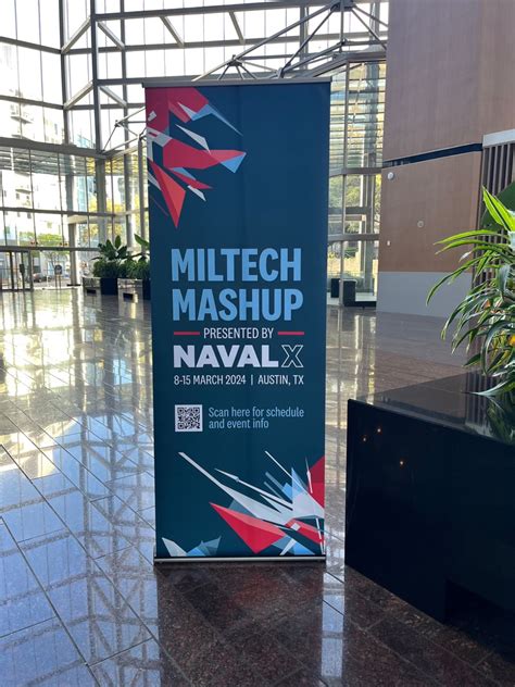 ⚙️🤖🇺🇸gen Daniel Hokason Leader Of The National Guard On Stage At