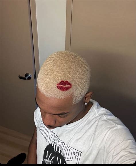 Pin On Laceeee Buzz Cut Hairstyles Shaved Hair Designs Hair Colour