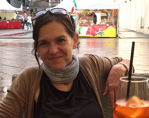 Hommage An Iris Meder Genau