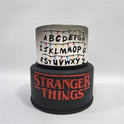 Alugando Bolo Produto Bolo Stranger Things 2