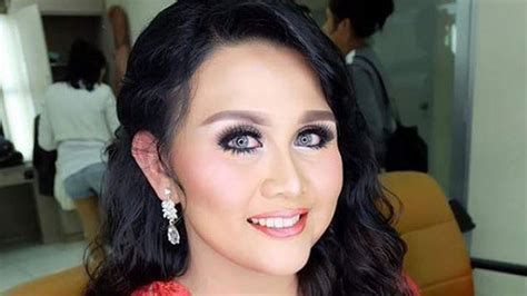 Selamat Tia Afi Juarai Dangdut Academy Celebrity 2 Showbiz