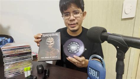 Lukasa Unboxing And Review The Portable Cd Player To End All Portable Cd Players Youtube