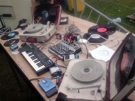 Archive James Kelly And Adam Weikert Turntablist Philip Jeck At Summer Sundae 2008 James