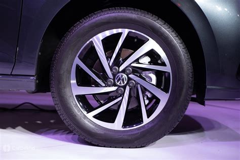 Volkswagen Virtus Detailed In 25 Pictures