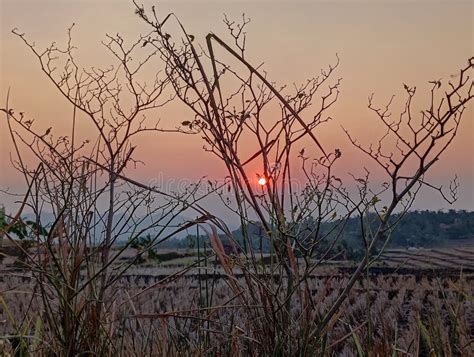 The Sun Goes Down Like The Wind Passes Stock Image Image Of Berlalu