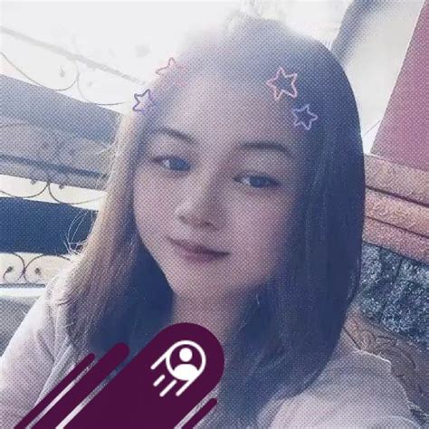 Celine Chezia Sapoetro