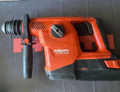 Burineur Hilti Te 300 A36 Im Kanton Waadt Anibisch