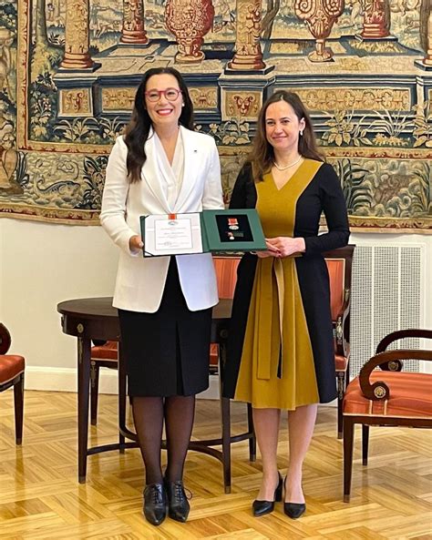 Knowledgeforimpact Proud Visionary Analytics