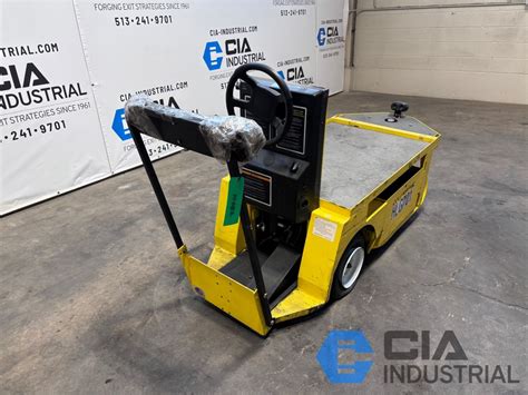 Columbia Is12 24 Stand Up Electric Maintenance Cart Sn 12se2 3zr0186