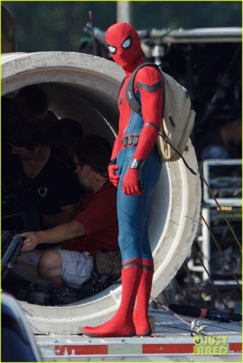 Full Sized Photo Of Tom Holland Spider Man Costume First Look Set 10