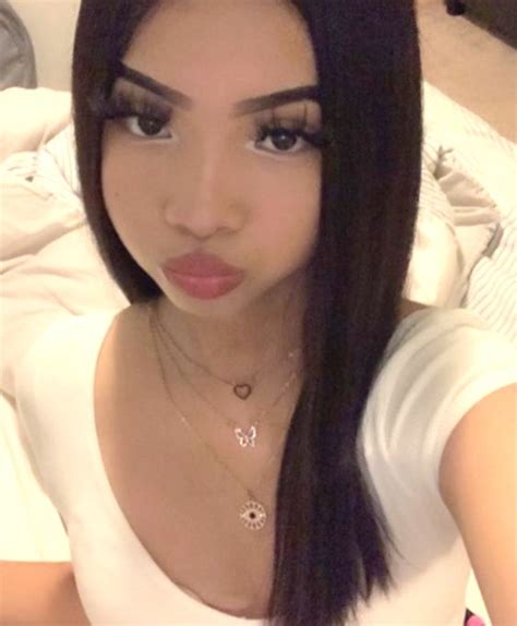 Pin By Lee On Women Latina Makeup Looks Makeup Looks Latina Makeup