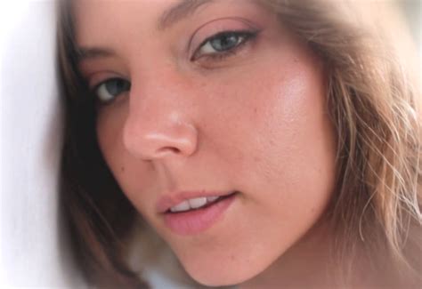 Katya Clover Erotic Videos Aka Mango A Met Art Clover Femjoy Cloverq Stasyq