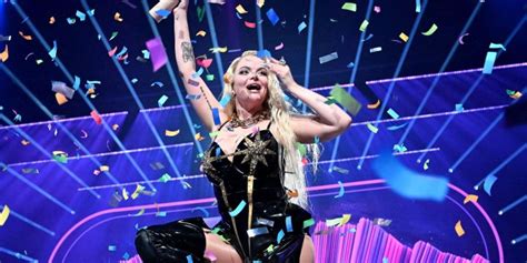 Erika Vikman Sorgt Mit Sex Song Für Debatten Nauch