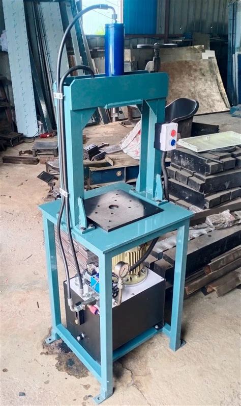 2 Ton Hydraulic Press Machine At ₹ 65000 Hydraulic Press In Pune Id