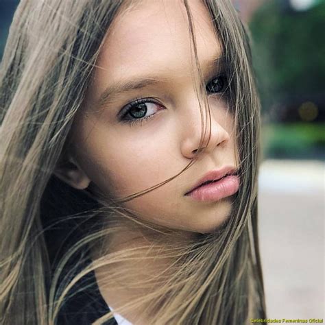 Celebridades Femeninas Oficial Angelina Polikarpova Les Tengo Otra De Las Bellezas De Moldavia