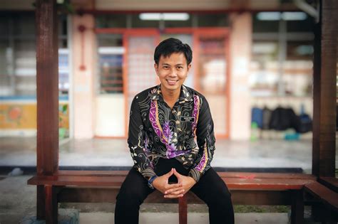 Khalifa Affnan First Malaysian To Win Prestigious 2022 Cambridge Dedicated Teacher Awards