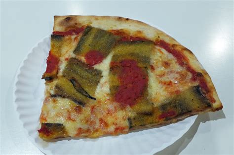 Golden Slice Awards Hail Nyc Neighborhood Pizzerias Eater Ny