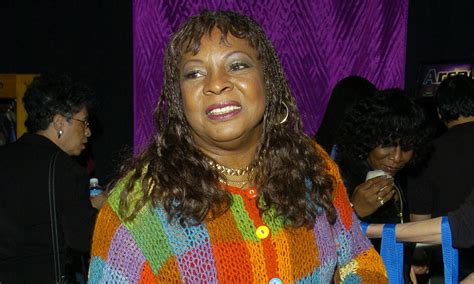 Campaign Launched To Fund Martha Reeves Star On Walk Of Fame