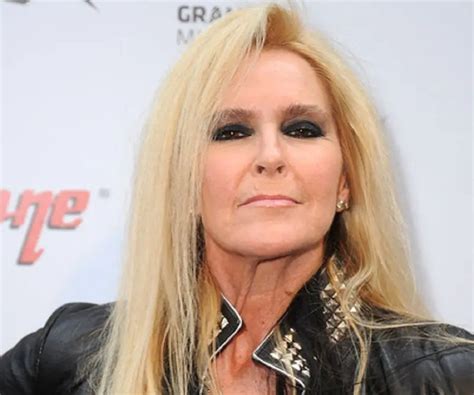 Lita Ford Musicians Birthday Personal Life Lita Ford Biography