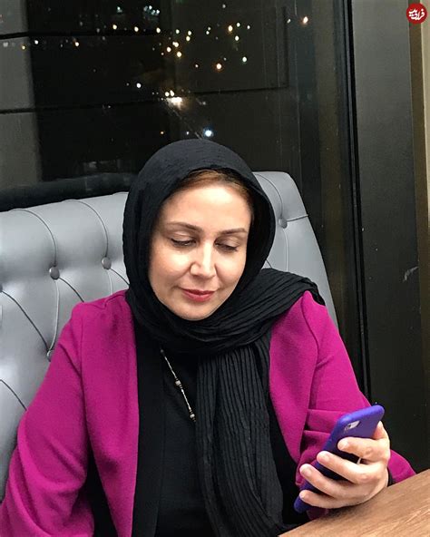 عکس؛ سفر در زمان؛ مینا هاشمی مجری مشهور دهه 70 در 47 سالگی؛ سال 98