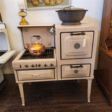 Antique Gas Stoves — Mill Creek Antiques Home