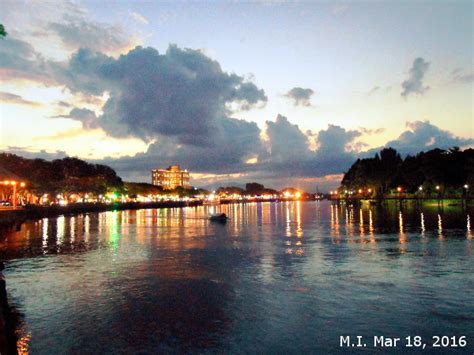 Malaysia Images Sungai Sarawak Night View At Kuching Waterfront Jalan Main Bazaar March 18 2016