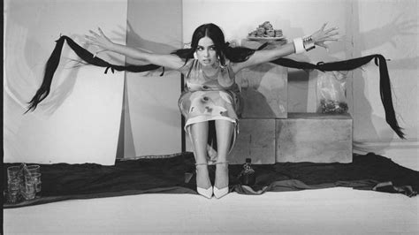 The Gorgeous Actress Addison Rae Resembles A Bat In Her New Social