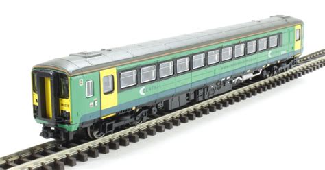 Dapol 2d 020 001 Class 153 153378 In Central Trains Green