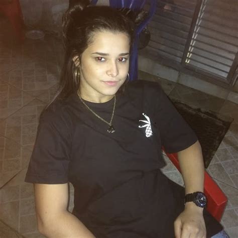 Mel Freitas Mellfreiitas • Threads Say More