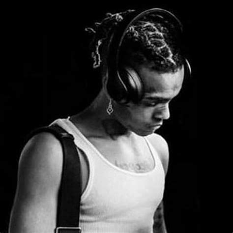 Beats Wireless Headphones Worn By Xxxtentacion In In­sta­gram Ac­count