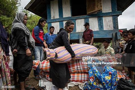 104 Manene Ritual Photos And High Res Pictures Getty Images