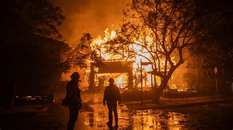 Airbnb Offering Temporary Housing To People Impacted By Los Angeles