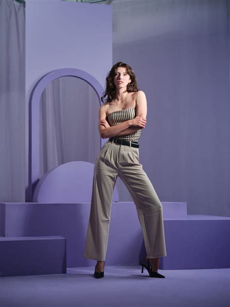 Claire Rice The Model