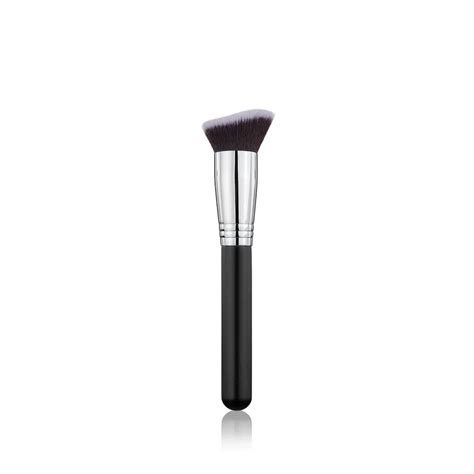 Liquid Blush Brush