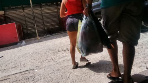Gordinha Rabudanovinha Rabudafaveladas De Shortinho Abril 2016