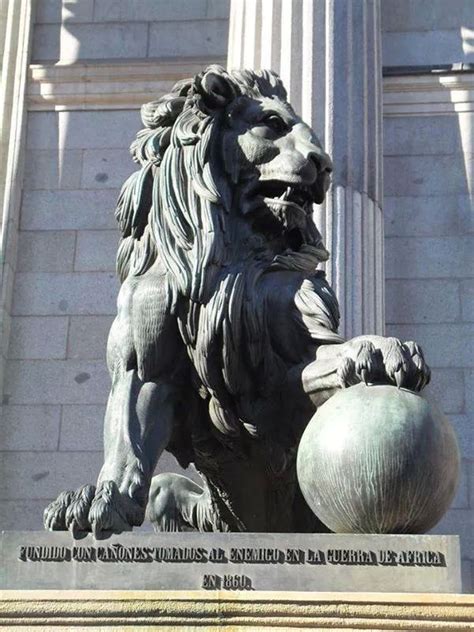 León De Las Cortes Madrid Monumentos Toros Y Toreros Estatuas